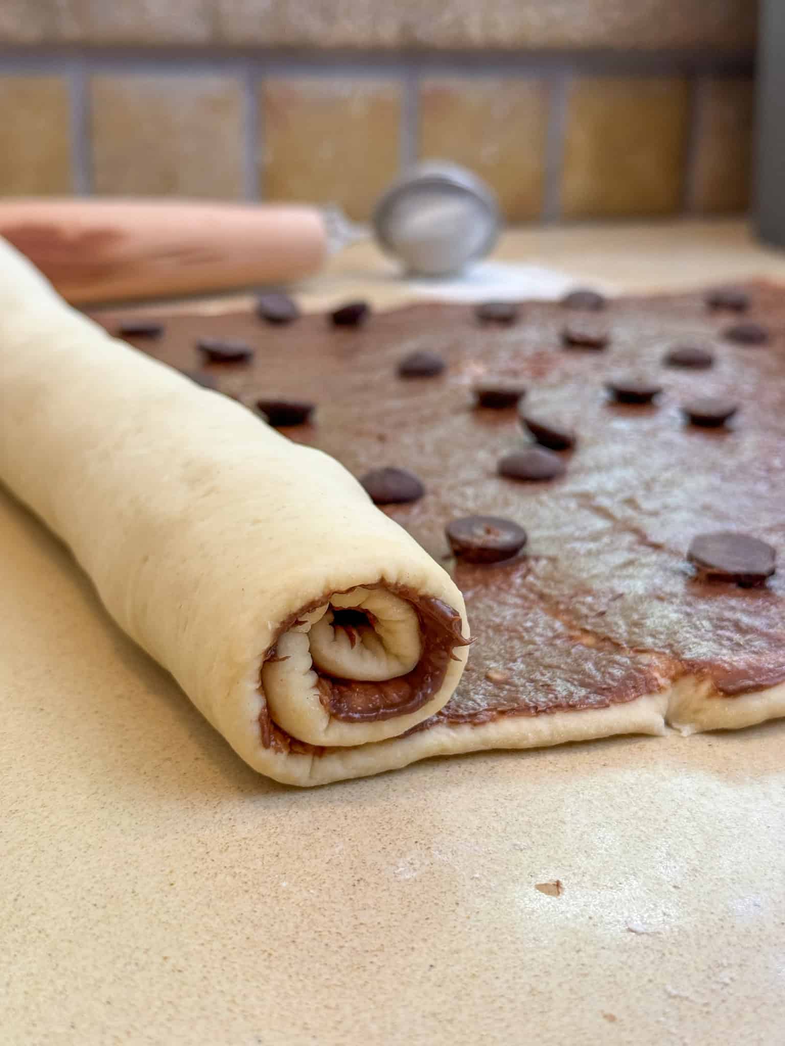 Easy Chocolate Challah Bread Recipe (No Knead or Knead!) - Nunioli