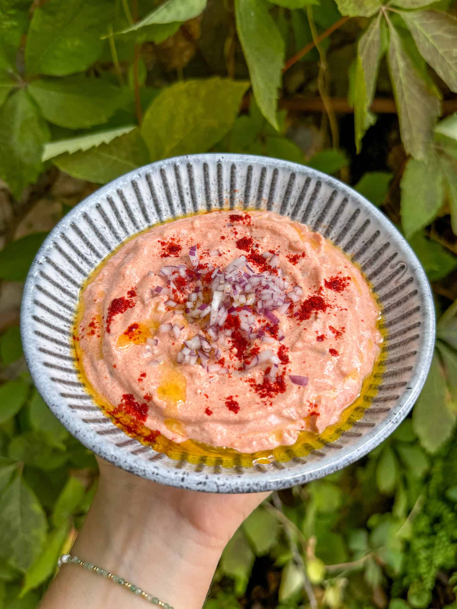 3-Ingredient Paprika Dip – Easy Hungarian-Style Recipe - Nunioli